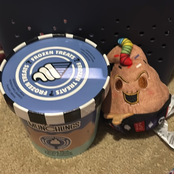 Disney | Toys | Disney Munchlings Frozen Treats Brown Oogie Mystery ...